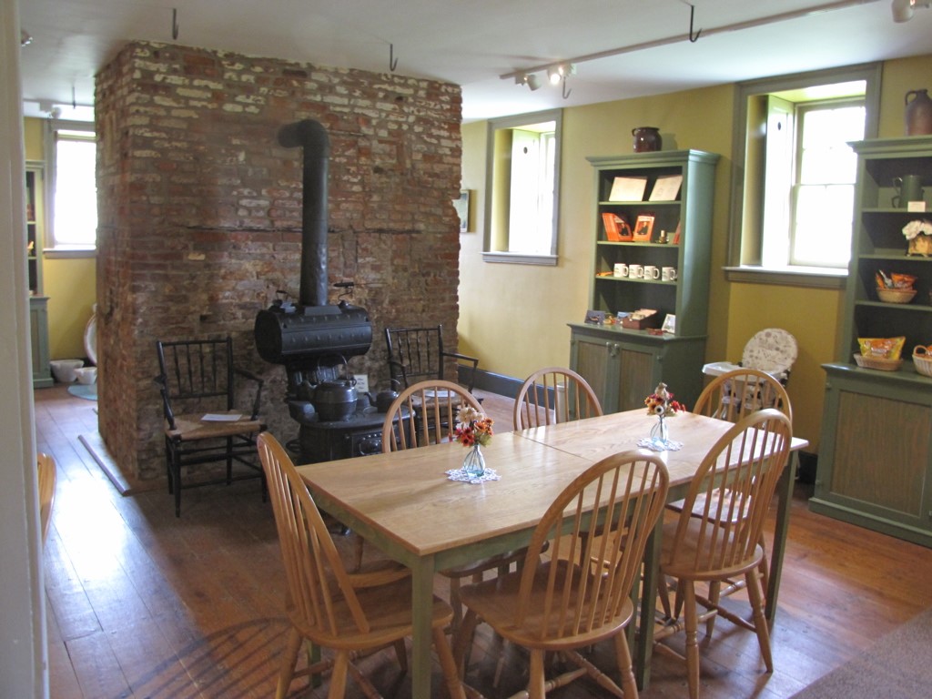 Locations Hub - Uniacke Estate Museum Park